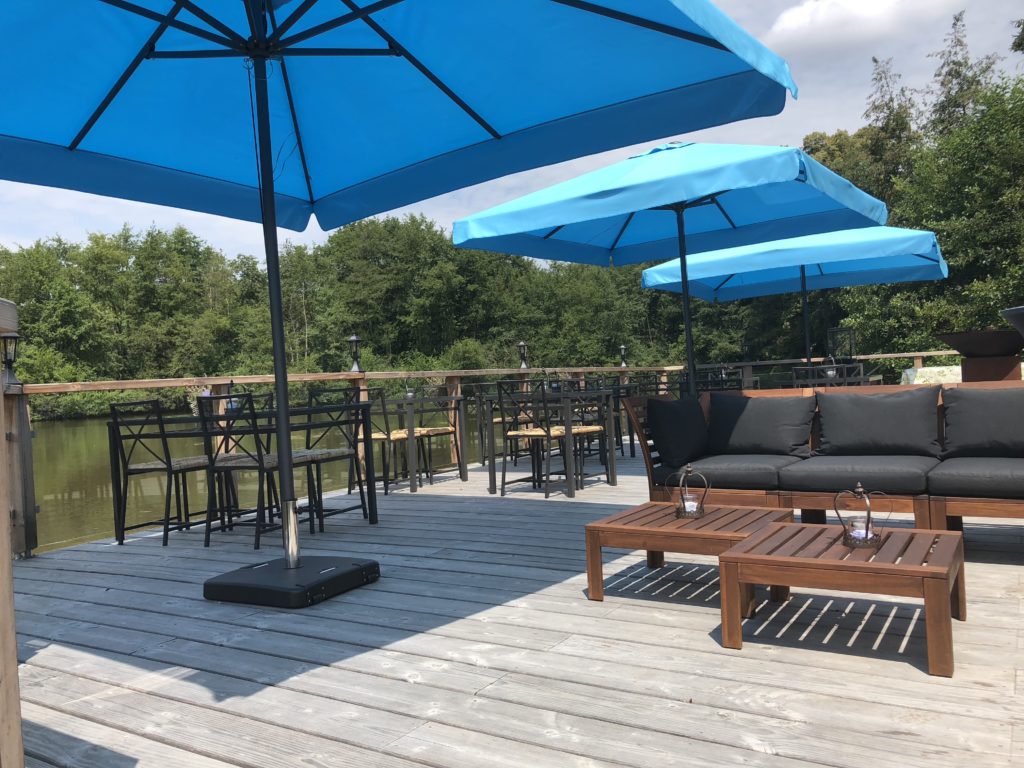 Eten & Drinken / Openingstijden - https://www.resortbousset.com